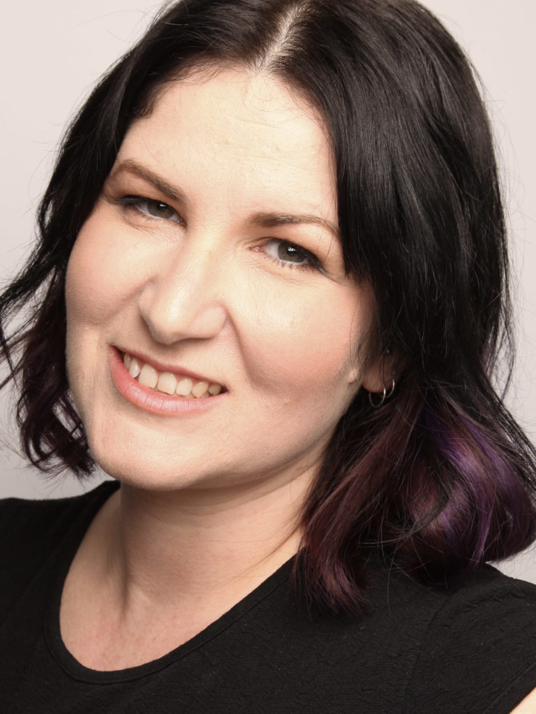 Choosing a Great Portrait Reference Photo - Stacey Bennett